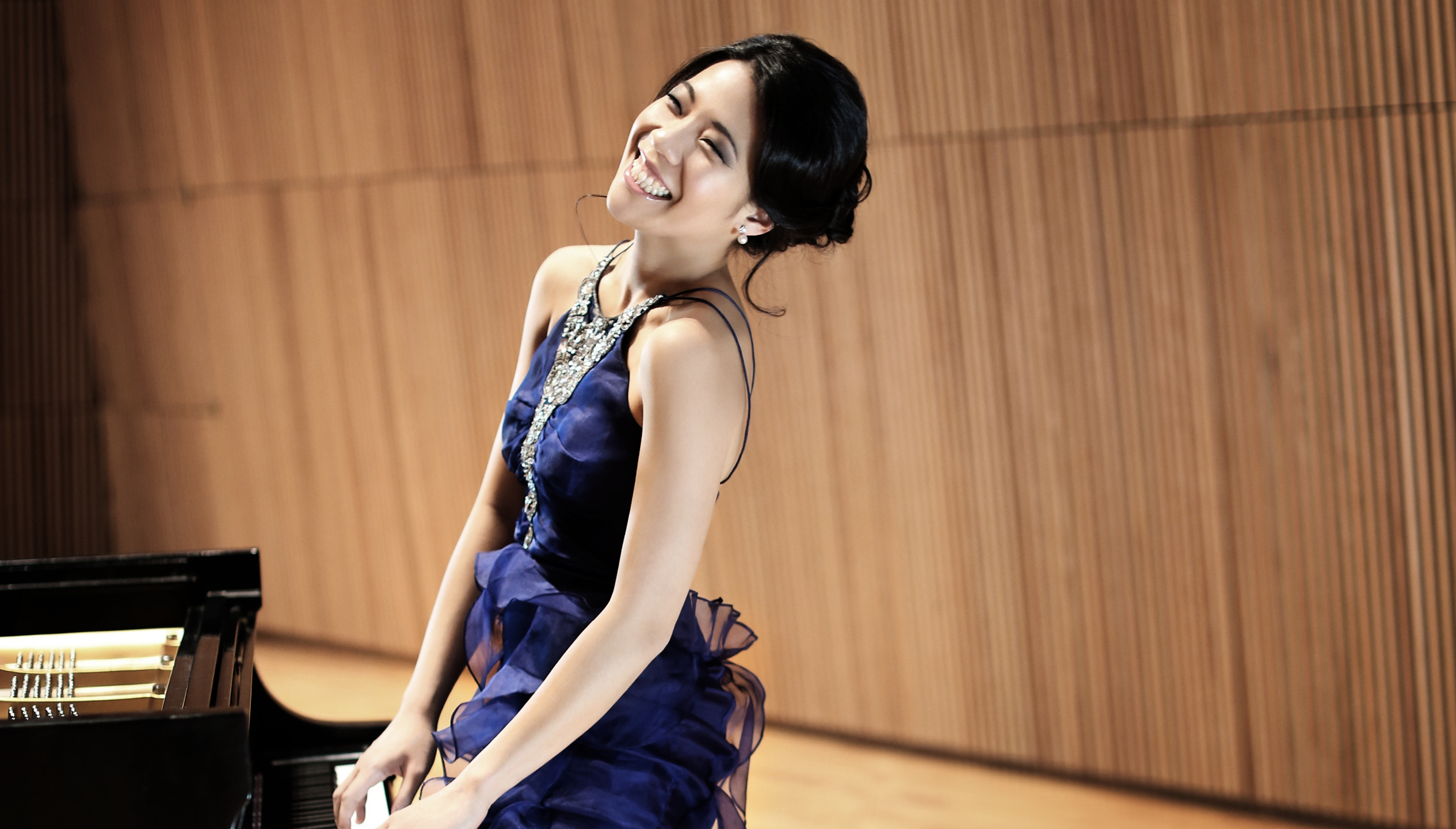 Joyce Yang performs Grieg’s Piano Concerto | Sydney Opera House